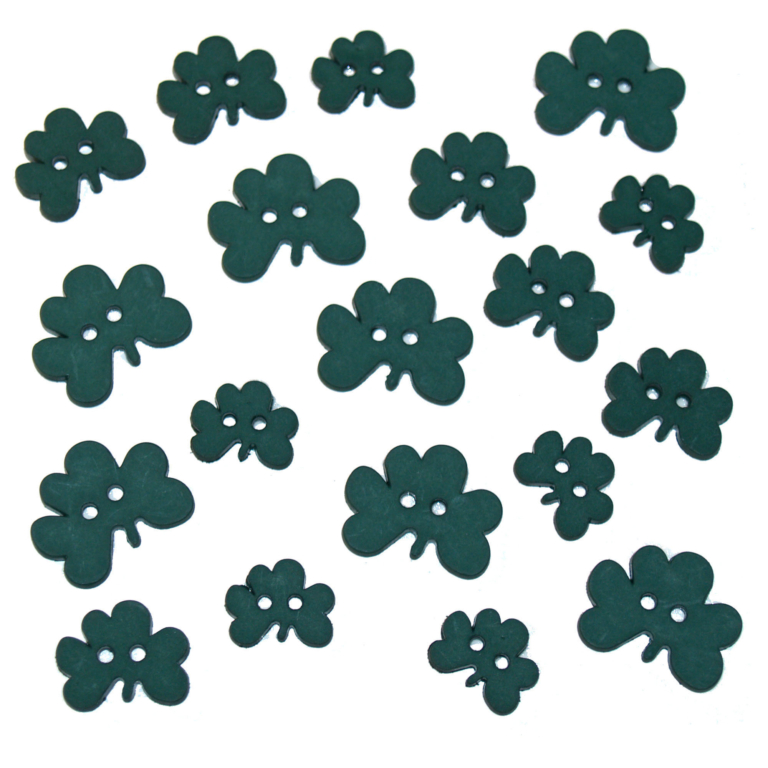 Kelly Green Shamrocks - Matte Finish | Novelty Buttons for Sewing and ...